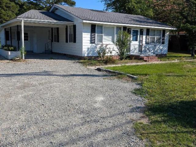 2 Br, 1 bath, Single Family 2109 N Berkeley Blvd