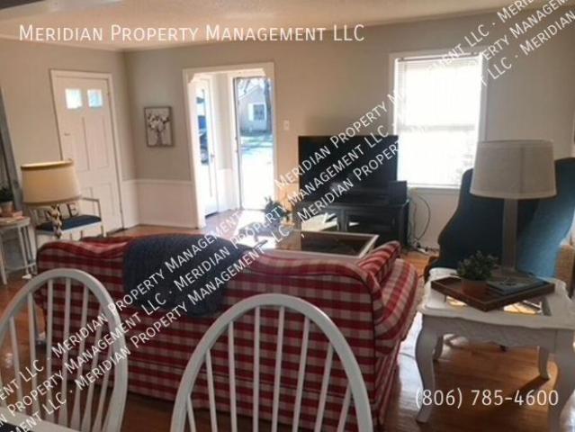 2 Br, 1 bath, Single Family 2112 29th St