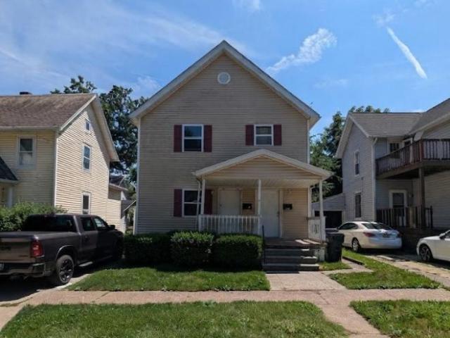 2 Br, 1 bath, Single Family 212 Gates Ave
