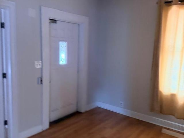 2 Br, 1 bath, Single Family 2143 5th Ave North