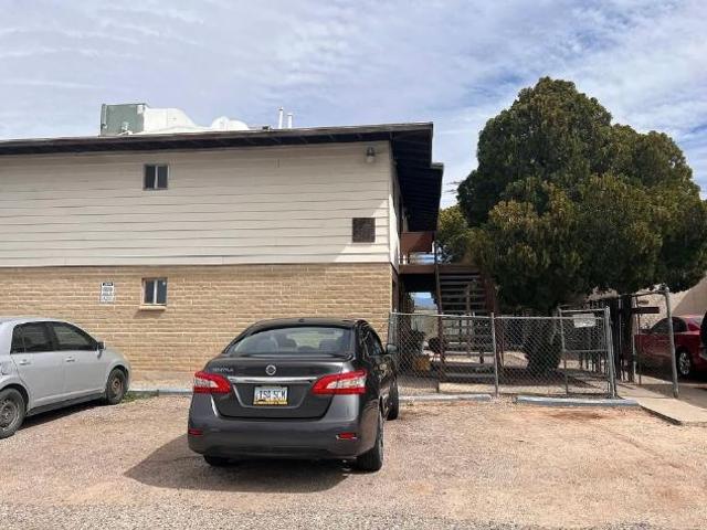 2 Br, 1 bath, Single Family 2151 South Winstel Avenue