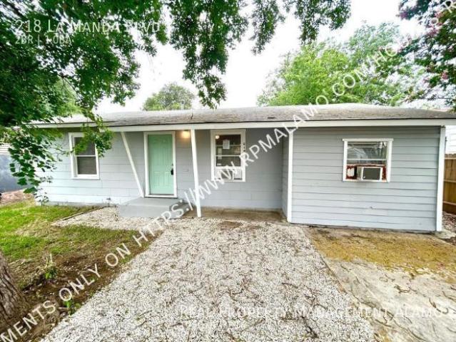2 Br, 1 bath, Single Family 218 La Manda Blvd