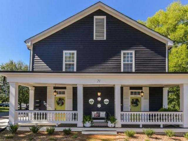 2 Br, 1 bath, Single Family 21 W Liberty St