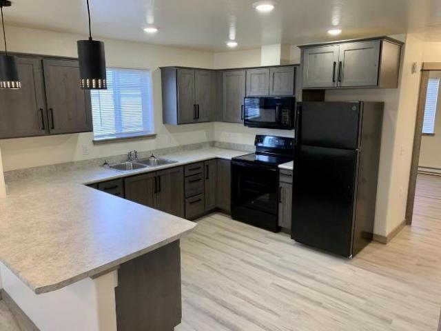 2 Br, 1 bath, Single Family 2203 11th Avenue