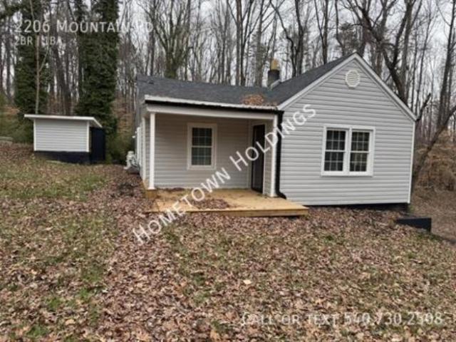 2 Br, 1 bath, Single Family 2206 Mountain Rd