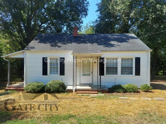2 Br, 1 bath, Single Family 227 Oakhurst