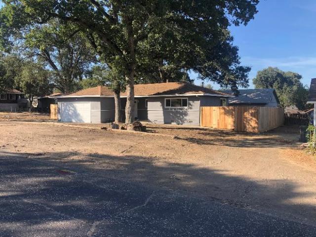 2 Br, 1 bath, Single Family 226 Myrtle St