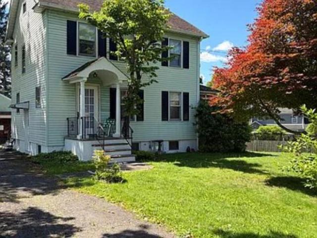 2 Br, 1 bath, Single Family 22 Verona Place