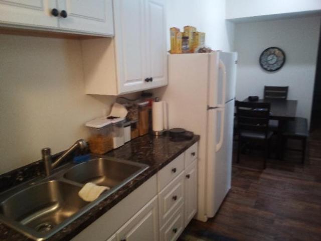 2 Br, 1 bath, Single Family 233 Old Fort Rd
