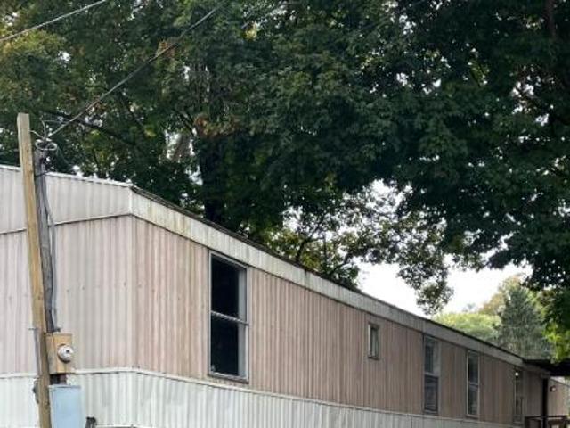 2 Br, 1 bath, Single Family 2 West 11th Street