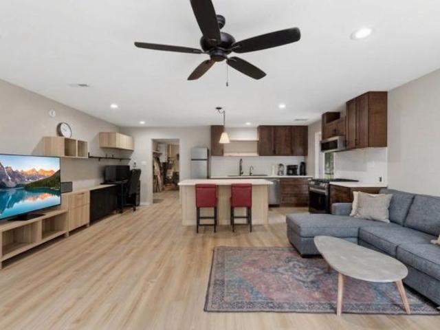 2 Br, 1 bath, Single Family 352 Whitetail Meadow Rd