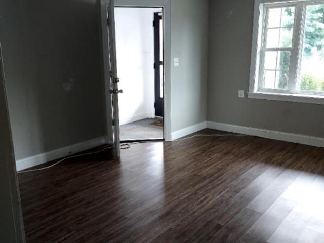 2 Br, 1 bath, Single Family 3530 Churchville Rd