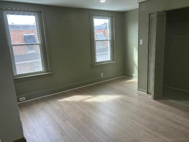 2 Br, 1 bath, Single Family 3530 Braddock St
