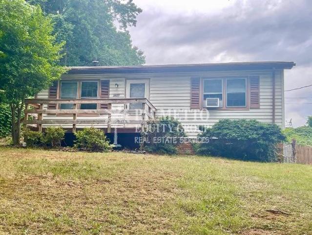 2 Br, 1 bath, Single Family 3615 Irwin St