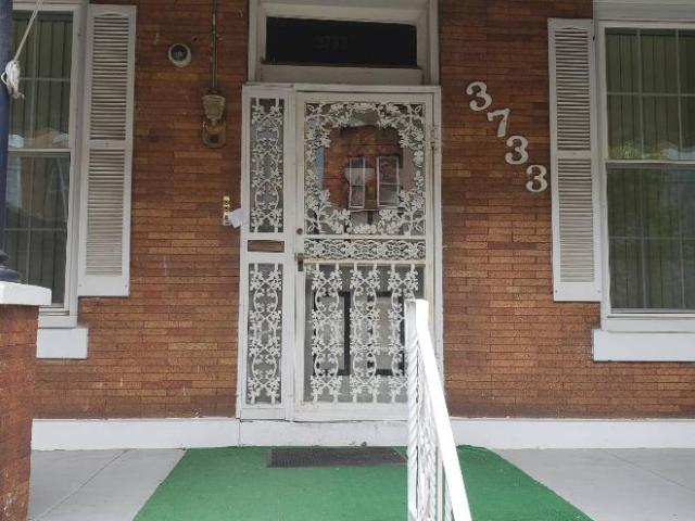 2 Br, 1 bath, Single Family 3733 North Carlisle Street