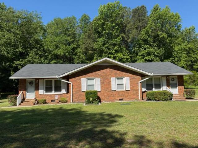 2 Br, 1 bath, Single Family 3733 Wakefield Ln