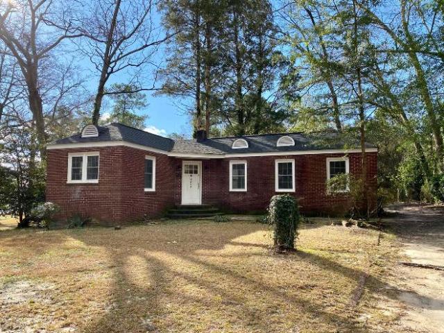 2 Br, 1 bath, Single Family 3848 Wilmot Ave
