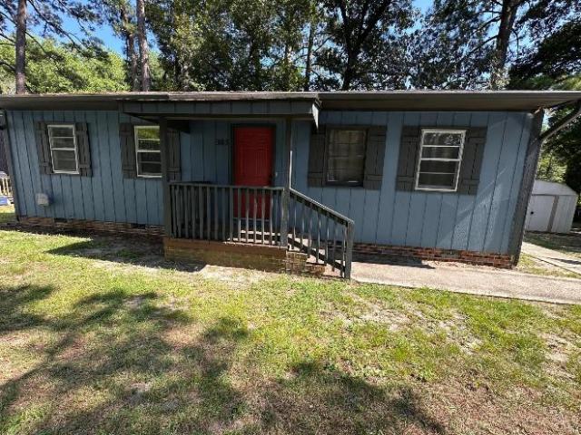 2 Br, 1 bath, Single Family 303 Gator Lake Ct