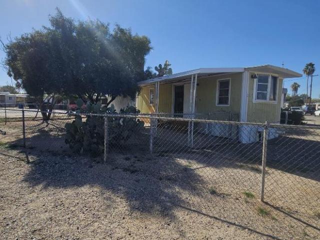 2 Br, 1 bath, Single Family 300 W Clarendon Ave Ste 240