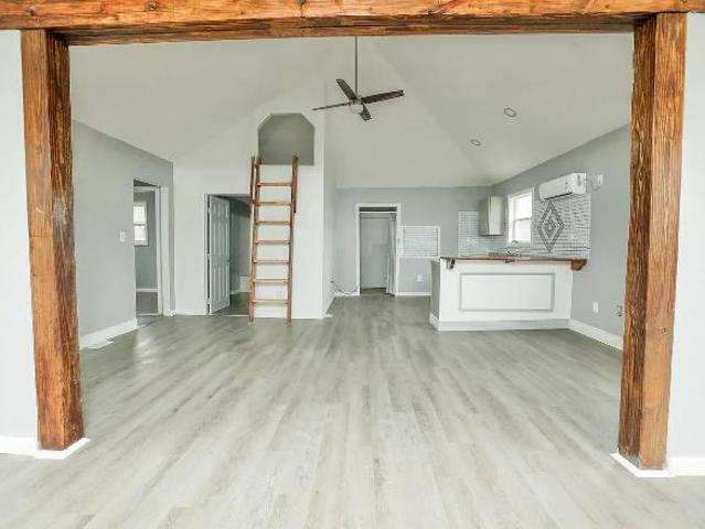 2 Br, 1 bath, Single Family 305 Bass Lane