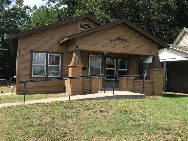 2 Br, 1 bath, Single Family 308 N Mckinley Ave