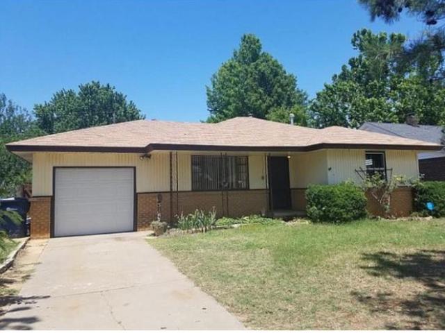 2 Br, 1 bath, Single Family 3147 Nw 41st St