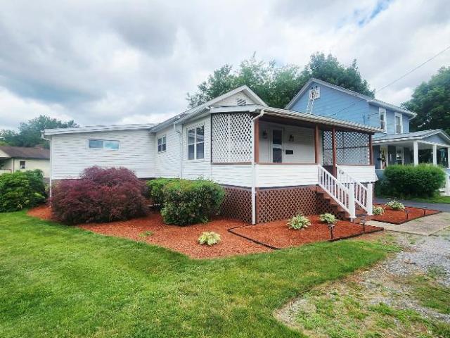 2 Br, 1 bath, Single Family 314 Poe Place