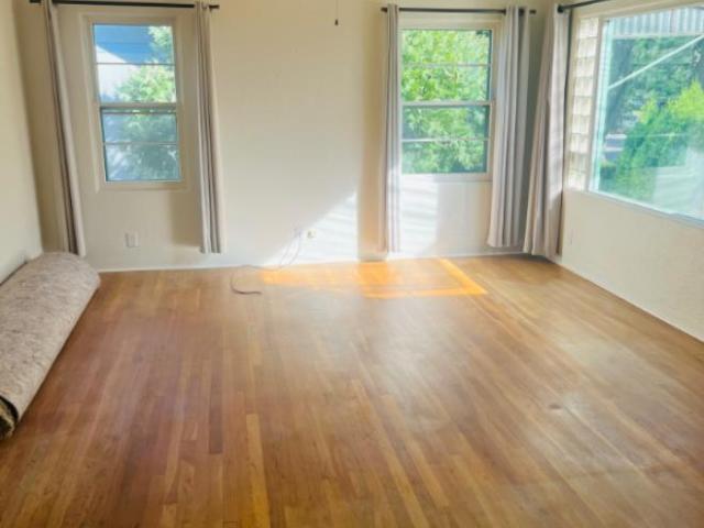 2 Br, 1 bath, Single Family 315 S 9th St