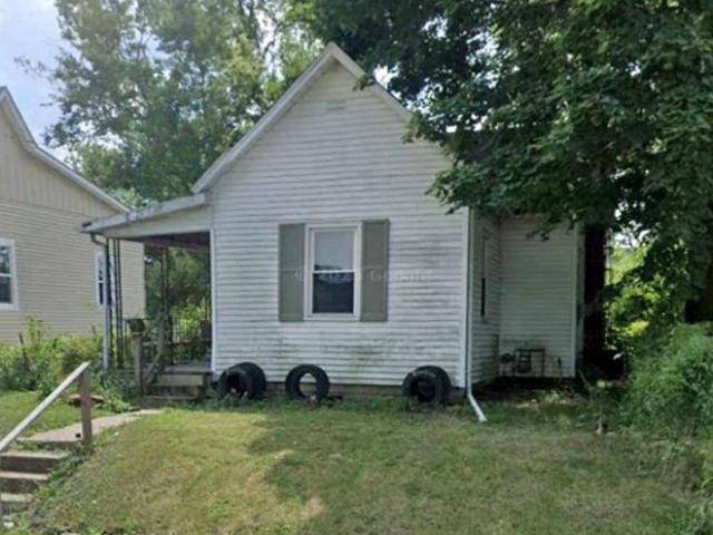 2 Br, 1 bath, Single Family 319 W 10th St