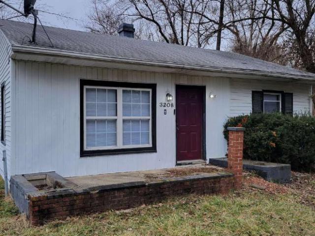 2 Br, 1 bath, Single Family 3208 North Bolton Avenue