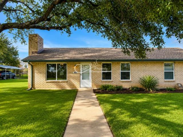 2 Br, 1 bath, Single Family 3212 Keller Rd