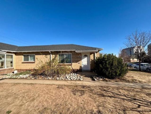 2 Br, 1 bath, Single Family 3271 Pontiac St