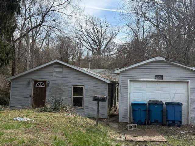 2 Br, 1 bath, Single Family 3305 Franor Street