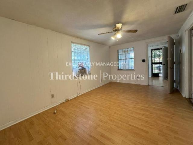 2 Br, 1 bath, Single Family 3317 Jones Street