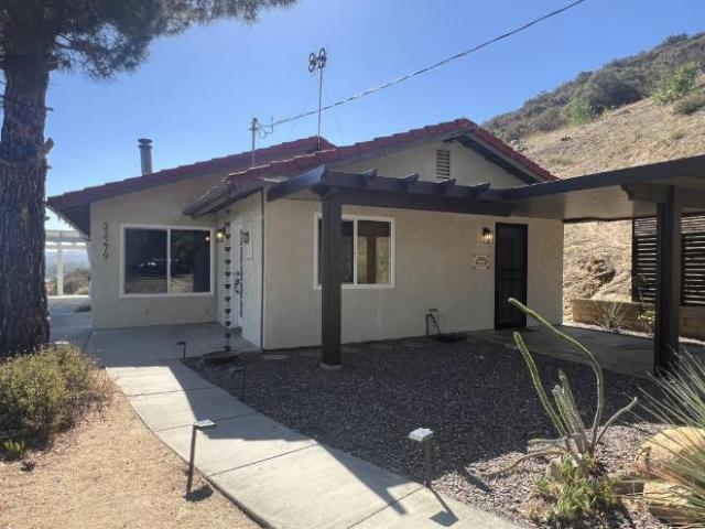 2 Br, 1 bath, Single Family 33279 Arbolado Ln