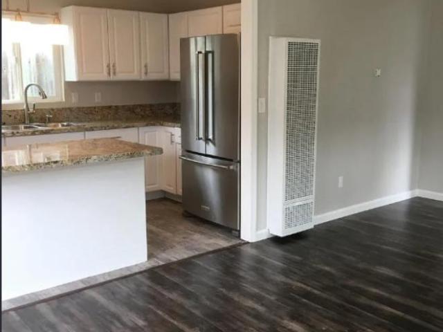2 Br, 1 bath, Single Family 3333 A Nile Street
