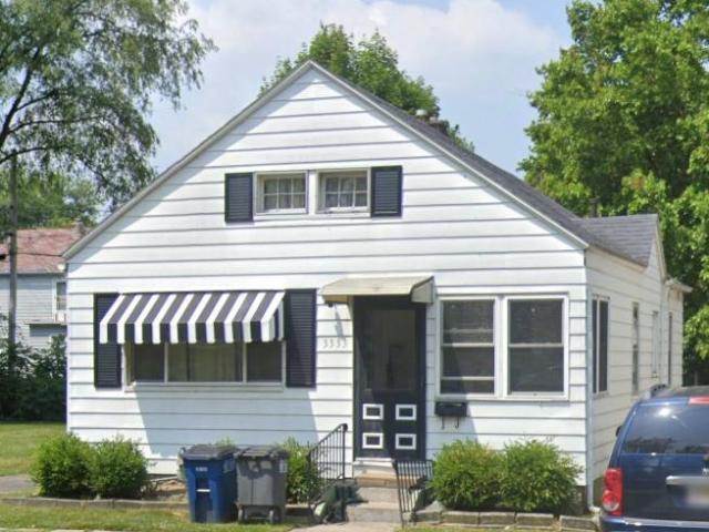 2 Br, 1 bath, Single Family 3333 Blackstone Dr
