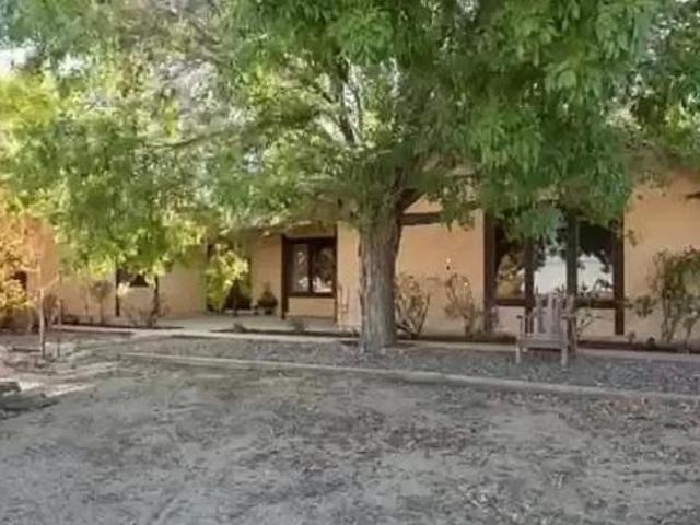 2 Br, 1 bath, Single Family 3379 50th St W