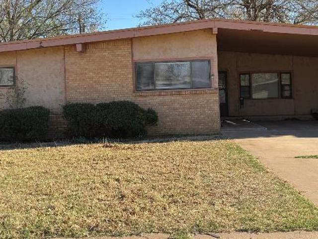 2 Br, 1 bath, Single Family 4411 44th St