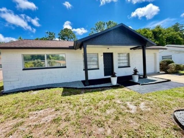 2 Br, 1 bath, Single Family 4454 Whitetail Lane