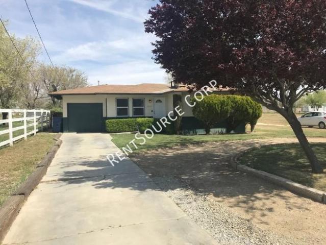 2 Br, 1 bath, Single Family 44644 20th St W