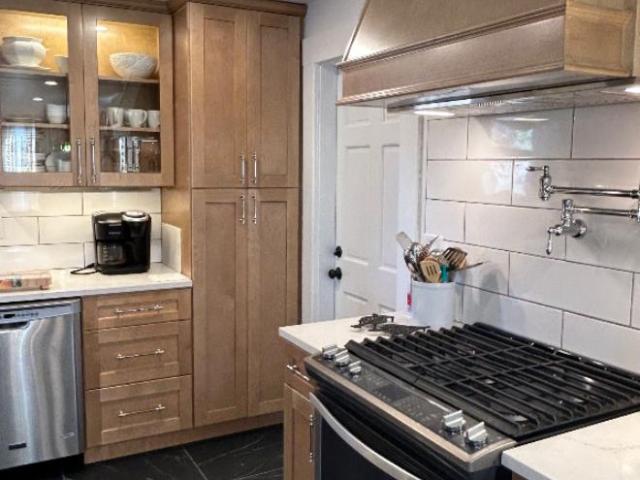 2 Br, 1 bath, Single Family 44 N h Street