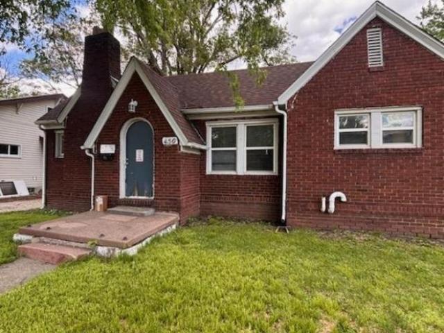 2 Br, 1 bath, Single Family 450 S 22nd St