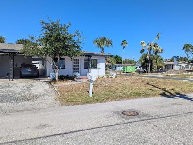 2 Br, 1 bath, Single Family 4525 29th Avenue South