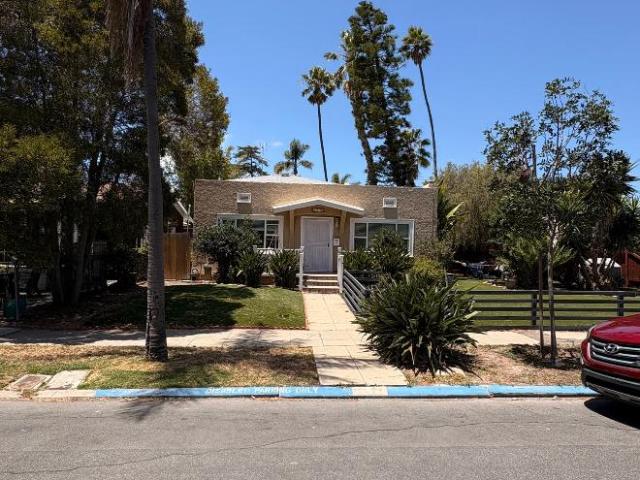 2 Br, 1 bath, Single Family 4574 Louisiana St