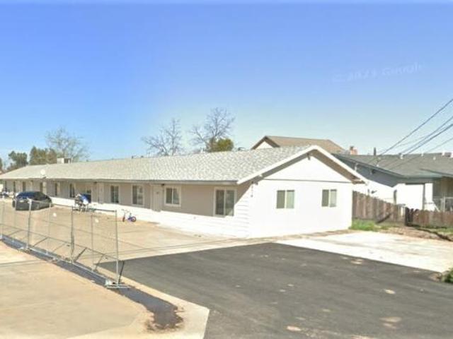2 Br, 1 bath, Single Family 4674 Fleming Way