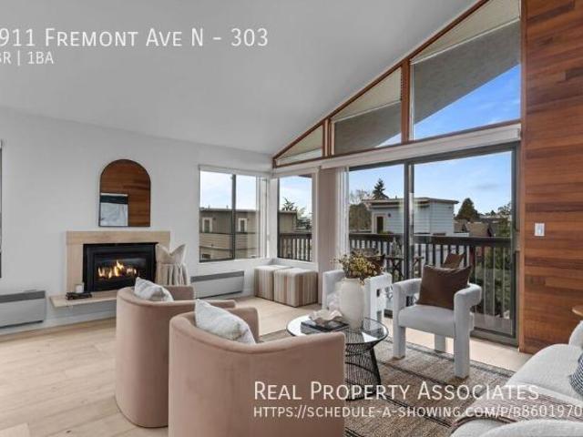 2 Br, 1 bath, Single Family 4911 Fremont Ave N