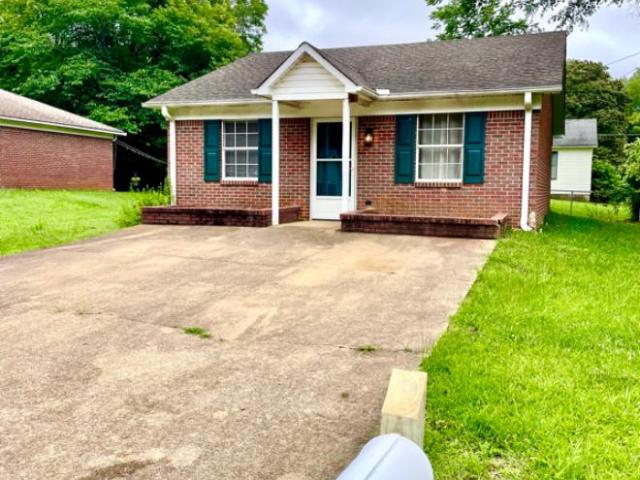 2 Br, 1 bath, Single Family 400 Dobbins St