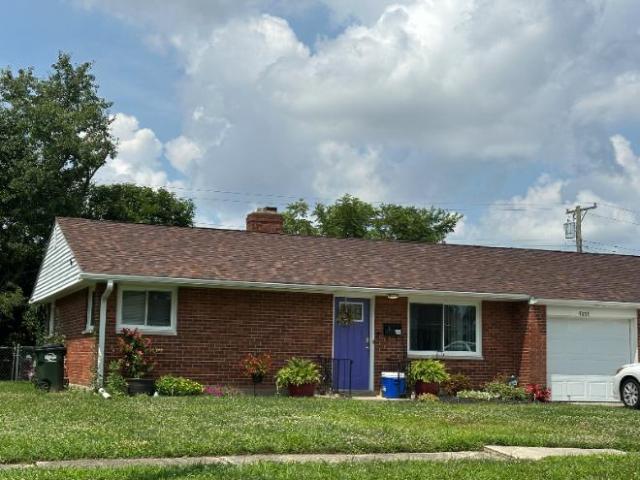 2 Br, 1 bath, Single Family 4055 Royal Oak Dr