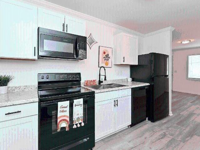 2 Br, 1 bath, Single Family 405 Old Buncombe Road 15